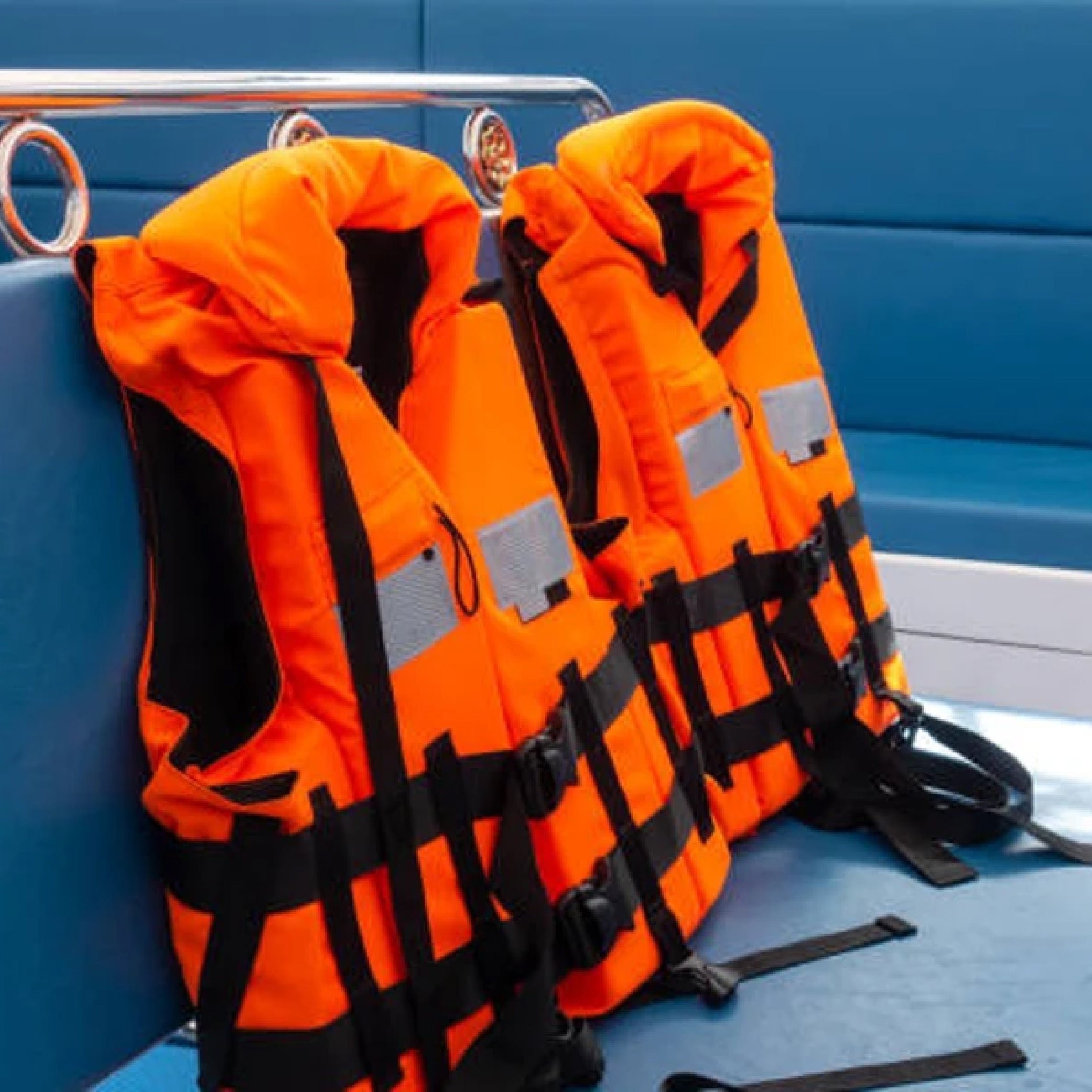 SAFETY LIFE JACKET – Rakan Jaya Hardware